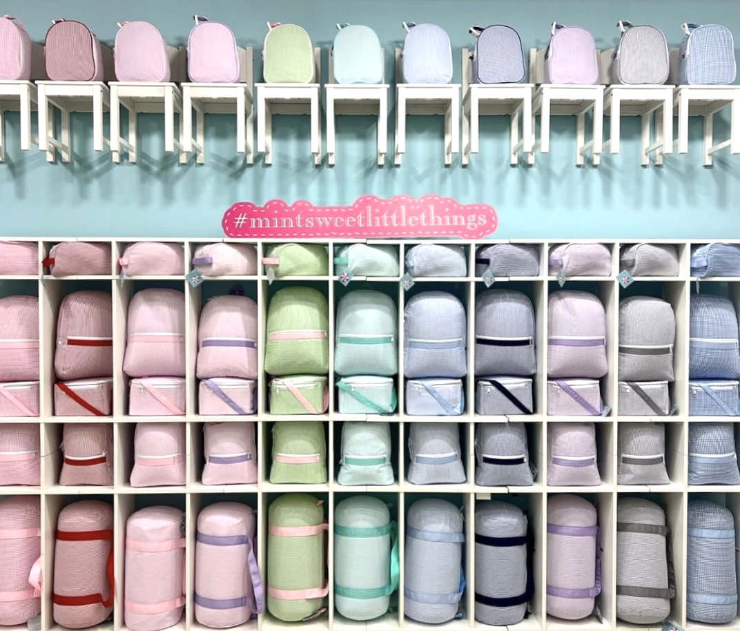 Deshler Designs: Embroidery & Monogramming